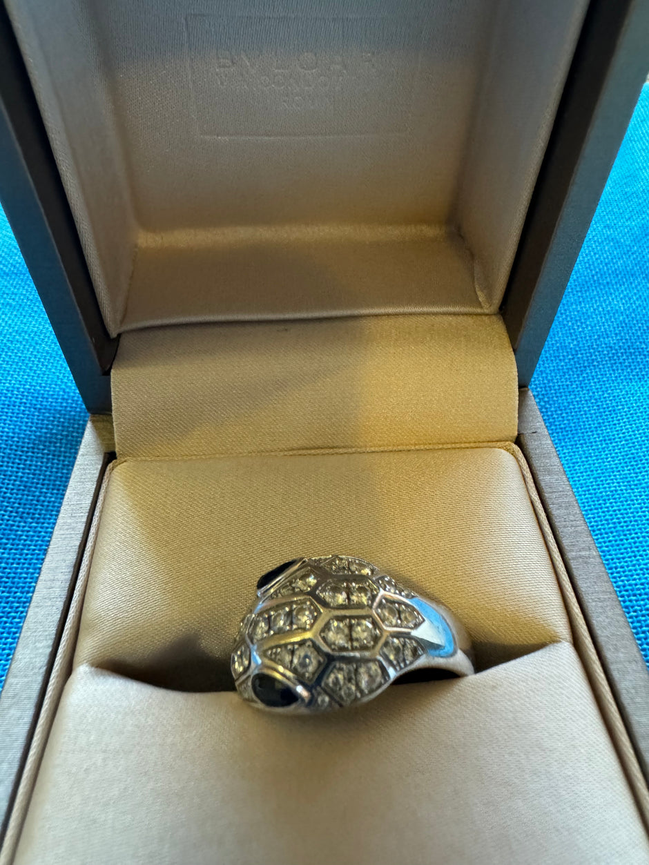 Dazzling Diamonds – Merchant of Antique